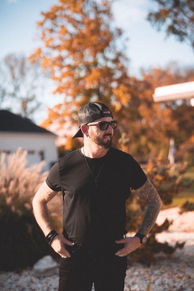 Robert Bacon Interview! – Pop Blitz Magazine